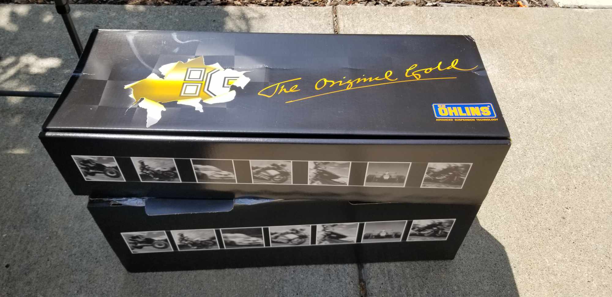 ohlins_in_box • Edel Alon